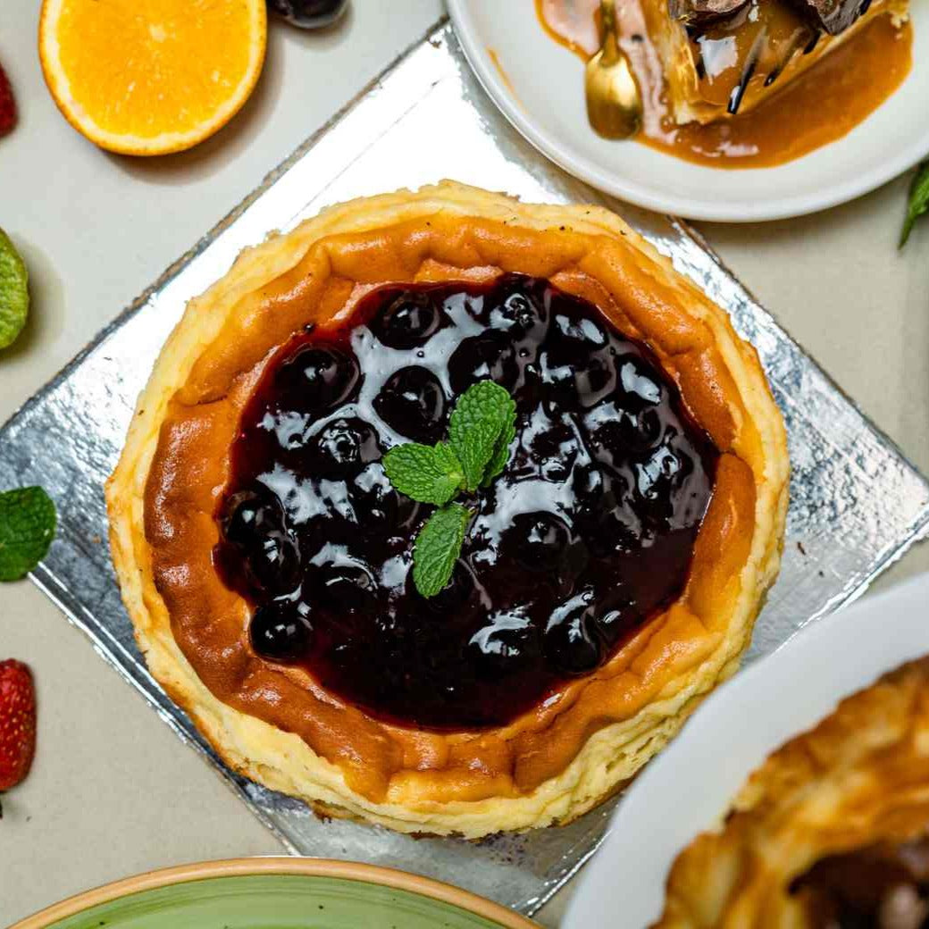 Blueberry Purée Basque Cheesecake – kharayobakes